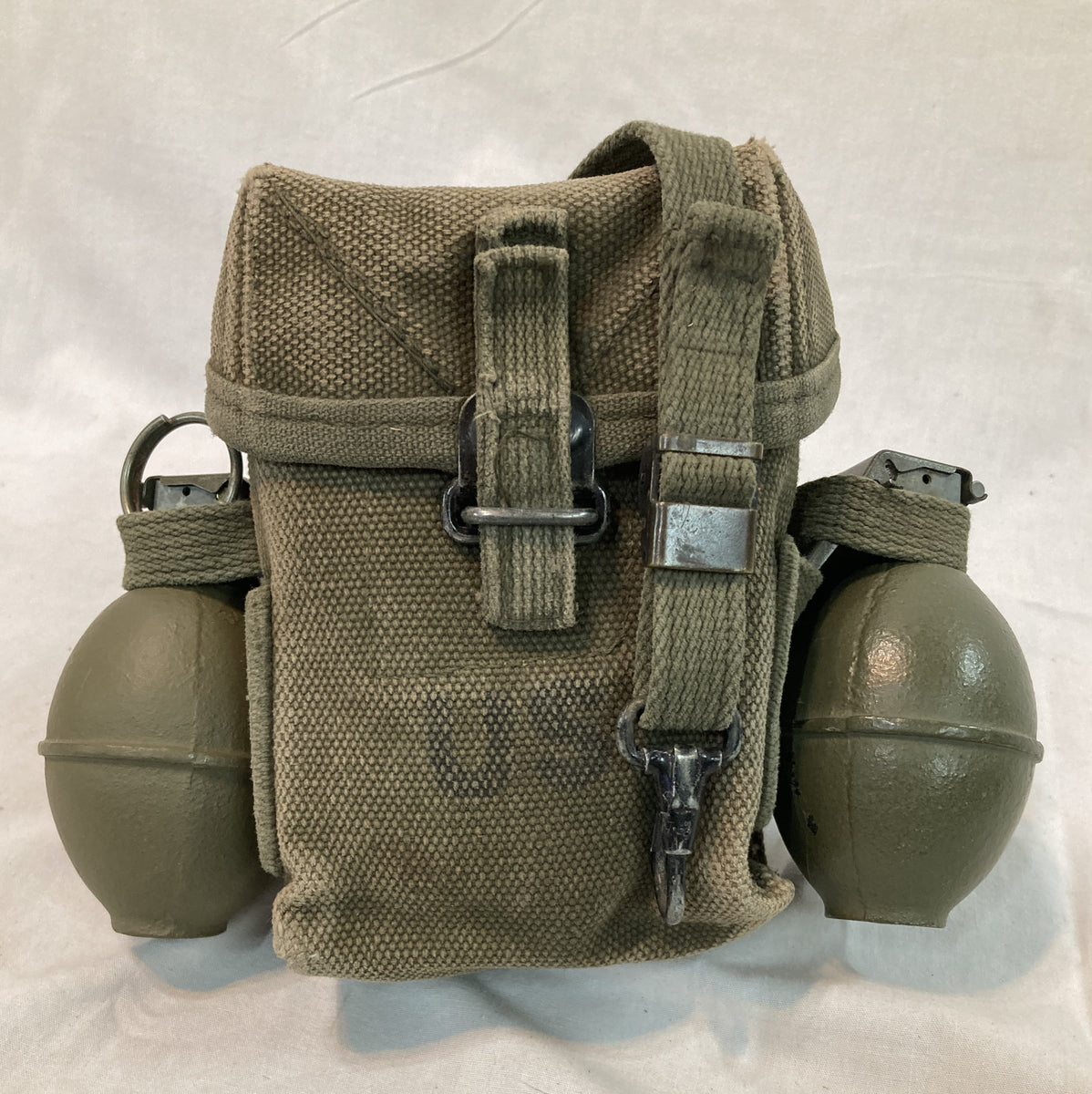 USGI M1956 Vietnam War Era Ammunition Pouch – camoLOTS.com