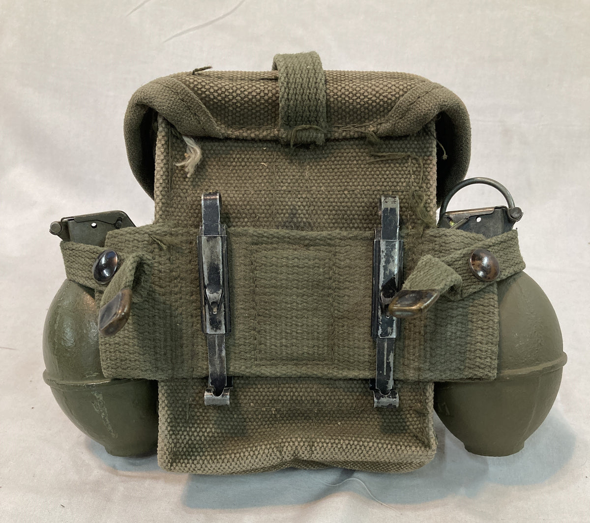 USGI M1956 Vietnam War Era Ammunition Pouch – camoLOTS.com