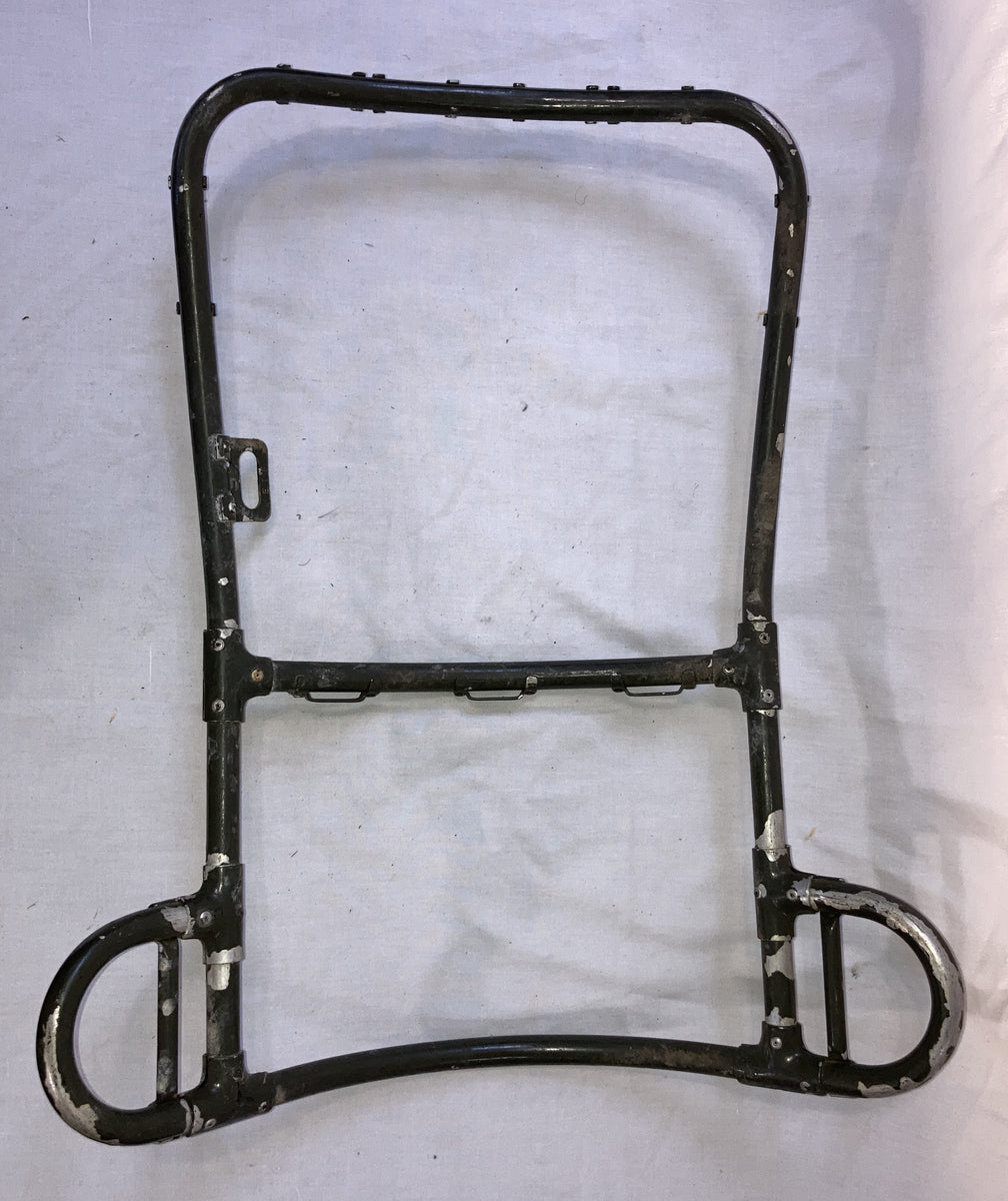 P64 Rucksack Frame Green Canadian Cold War Era – camoLOTS.com