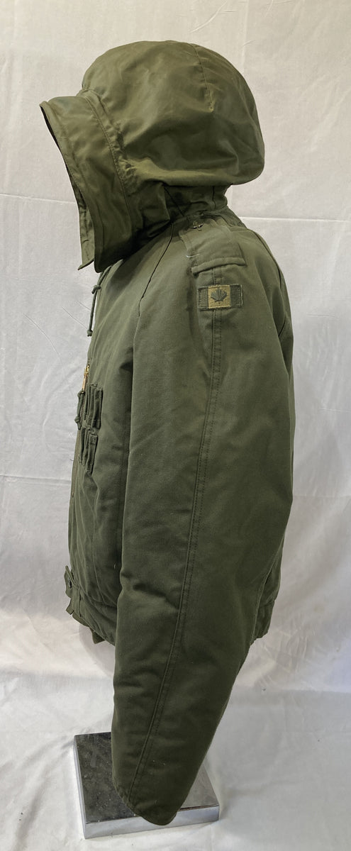 Canadian Combat Vehicle Crew Cold Weather Jacket * Rare * Fashionable ...