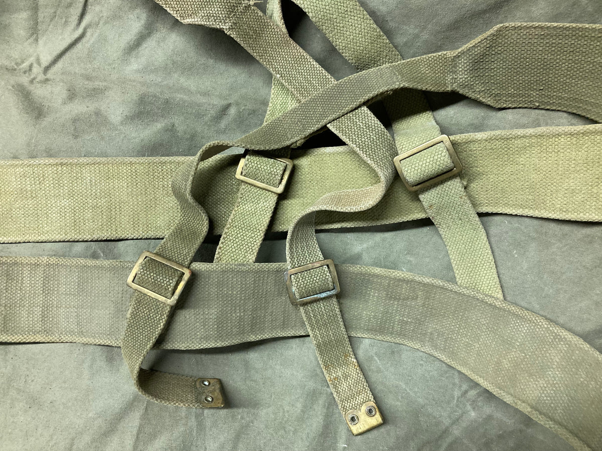 P37 5-Pc Web Set Khaki British & Canadian Post-WWII – camoLOTS.com